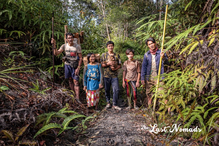 On the hunt with the last nomadic Penan – The Last Nomads